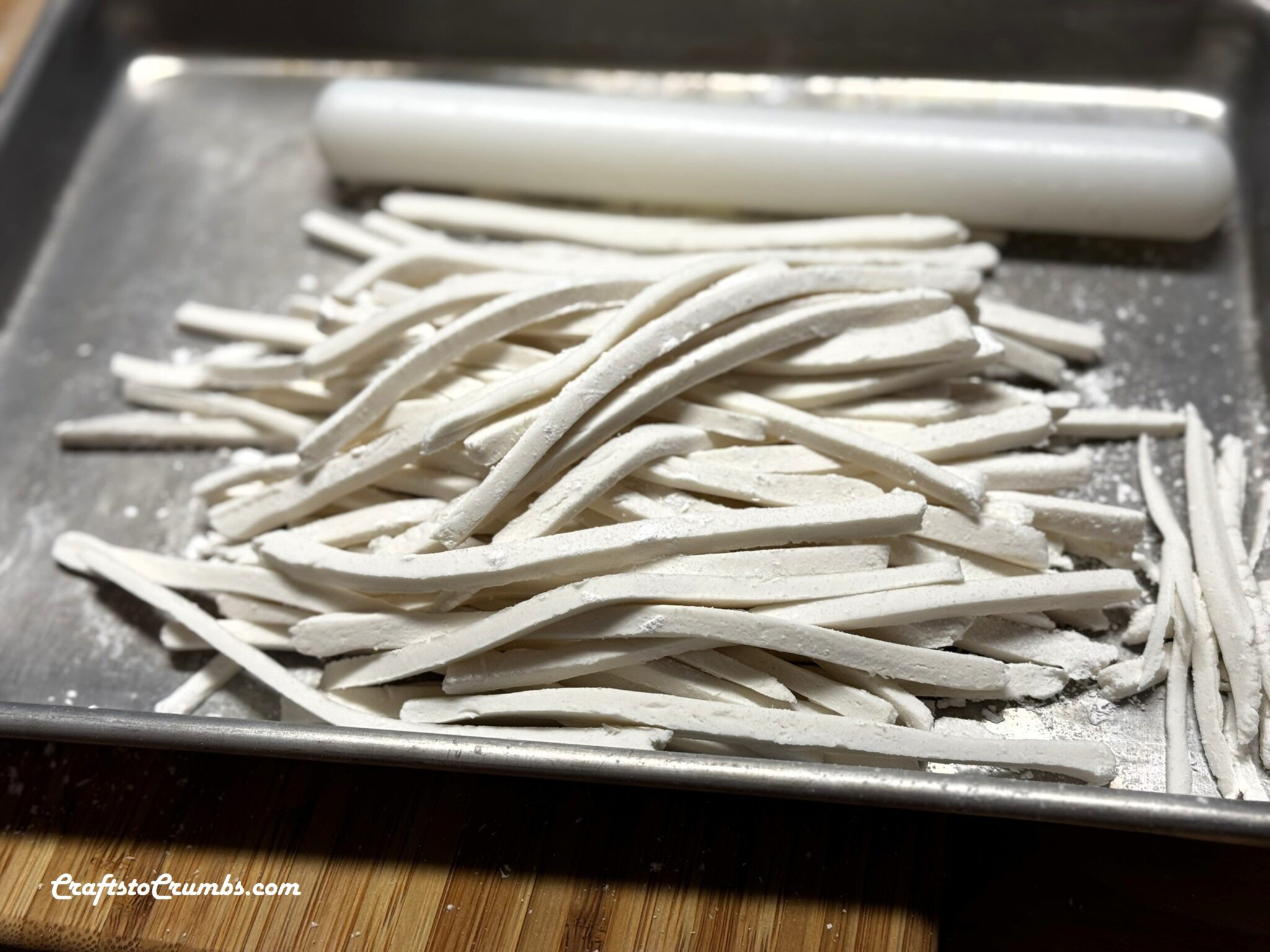 Khao Piak Sen – Crafts to Crumbs